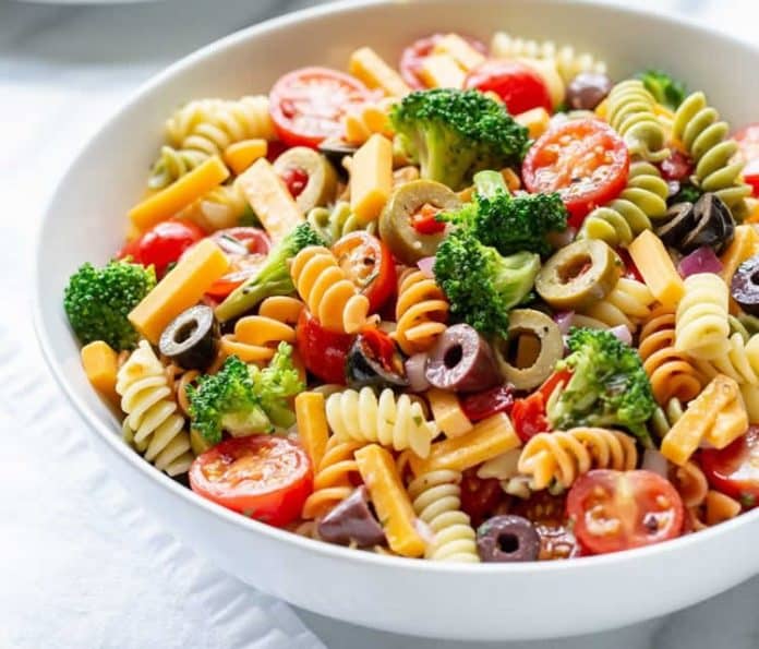 Salade De Pâtes Facile Pour Votre Dîner Ou Accompagner Votre Plat